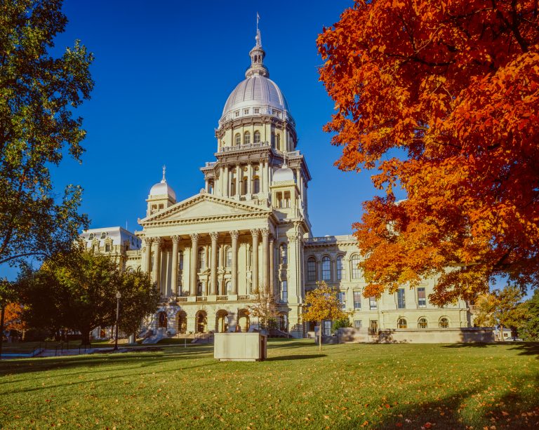 Springfield Illnois Capitol Building with autumn maple trees | Grosboll ...
